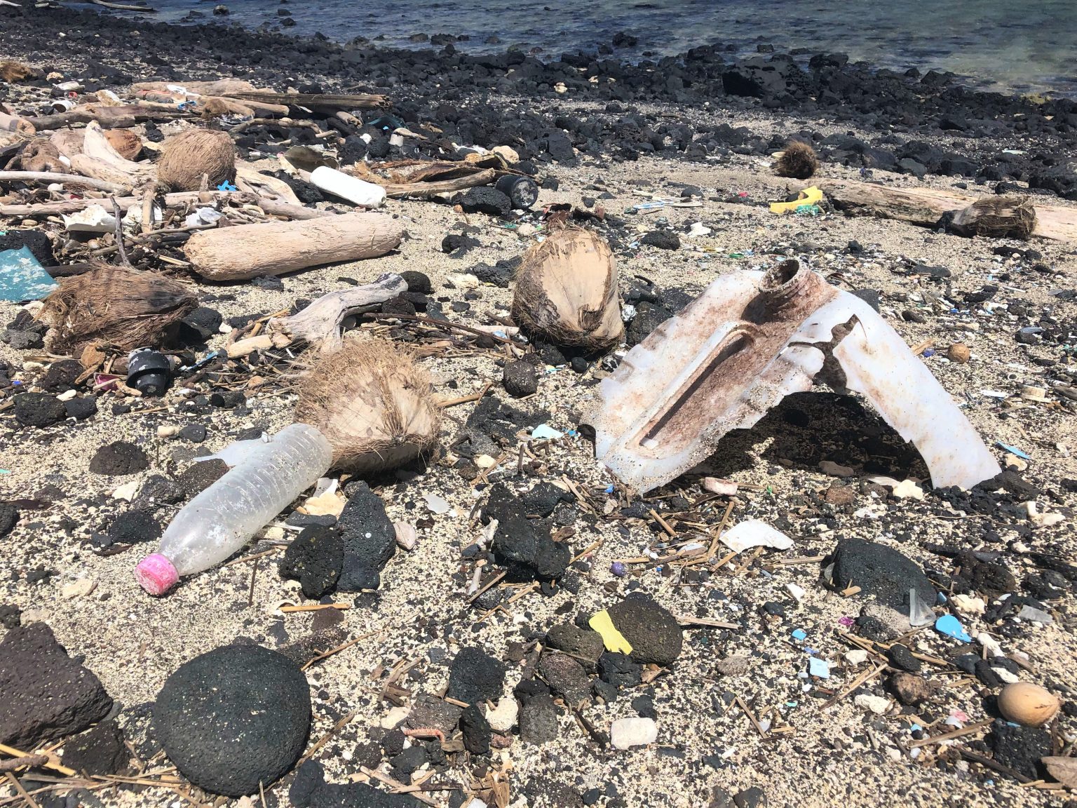 A visit with Upcycle Hawaii to one of the most polluted shorelines in ...